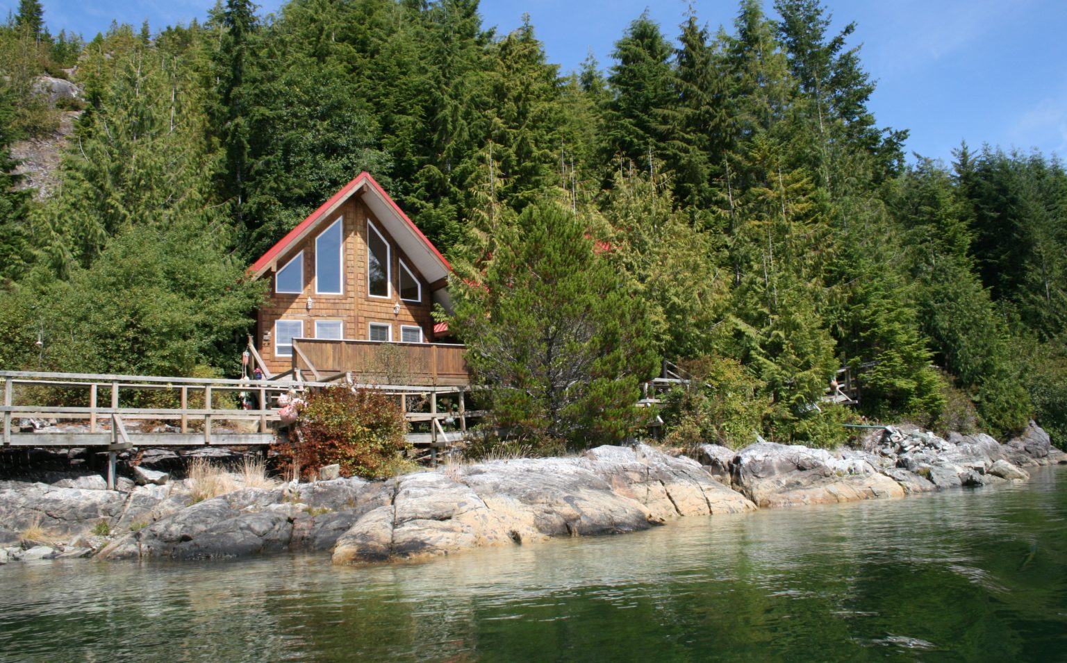 Cottage, Critter Cove, Nootka Sound, BC | Critter Cove